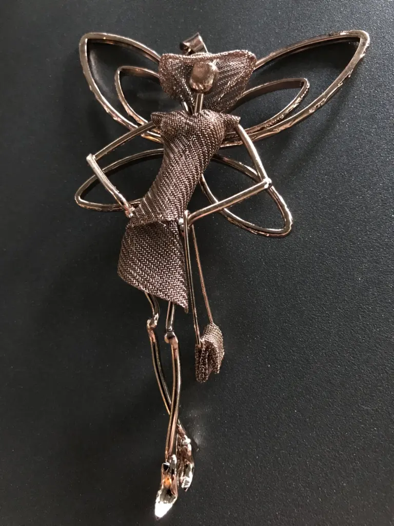 Neckles StrAngels XXL, pendant + chain - Wire Straits - It's Artz